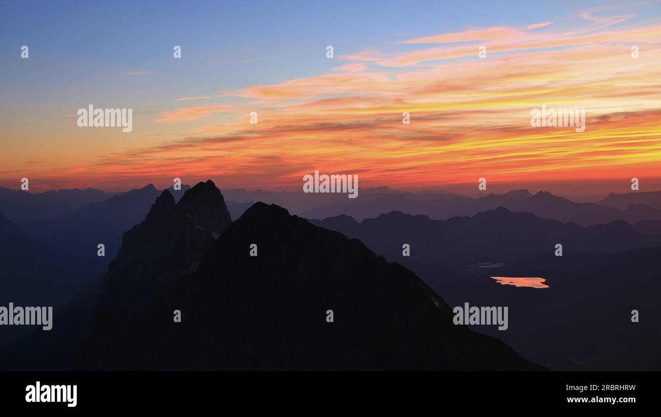 Mount titlis view hi-res stock photography and images - Alamy