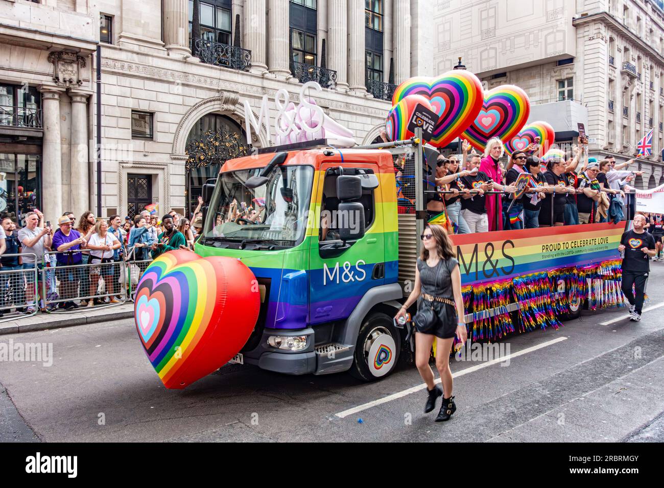 Parade float truck hi-res stock photography and images - Alamy
