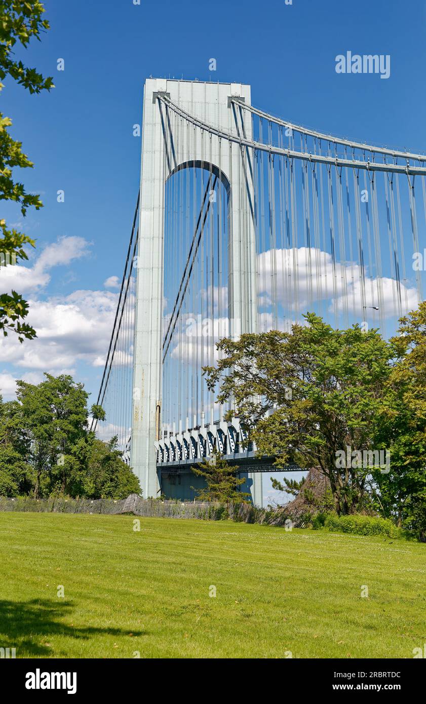 Verrazzano-Narrows Bridge joins NYC’s Brooklyn and Staten Island. The ...