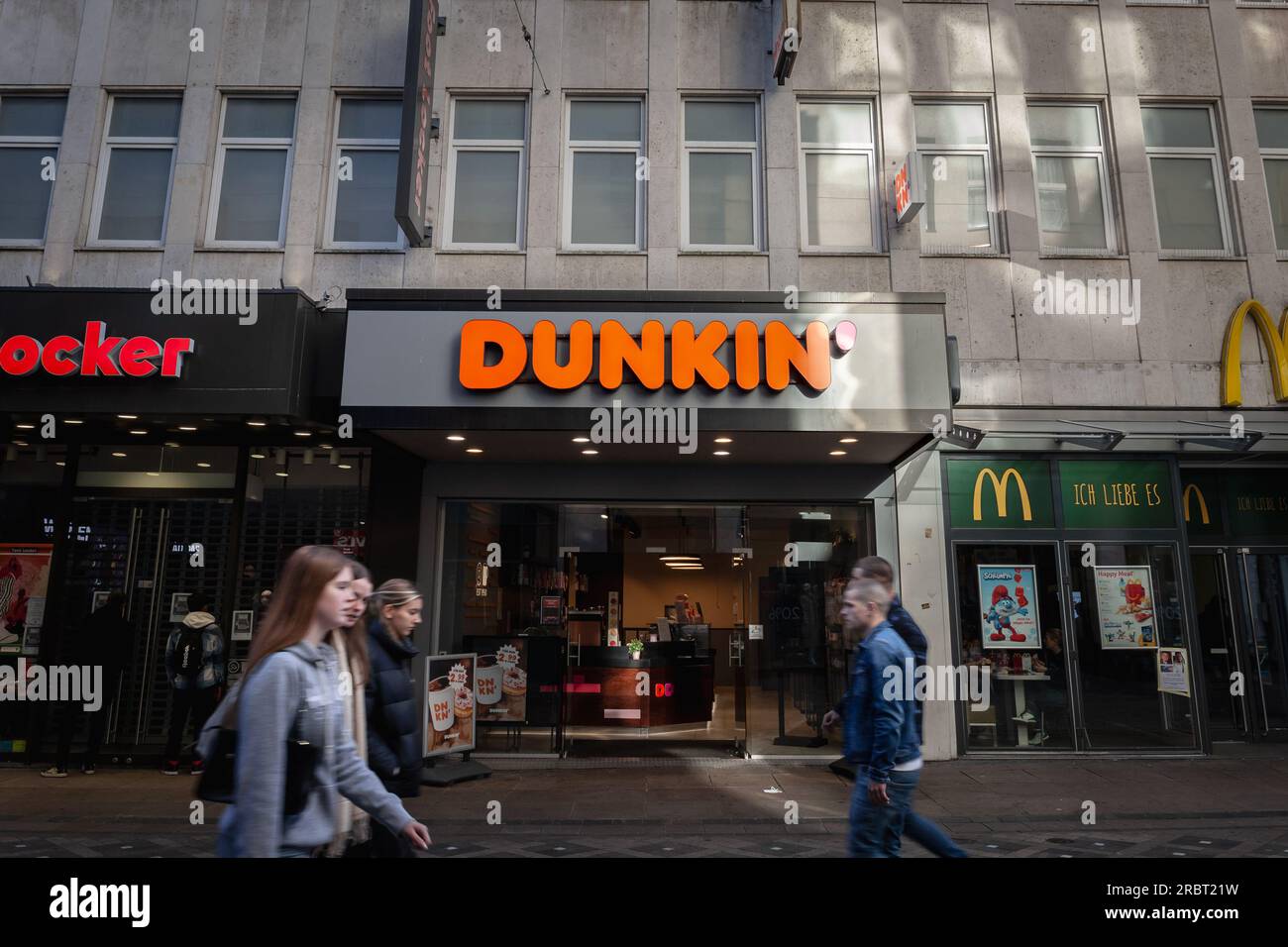 Dd logo hi-res stock photography and images - Alamy