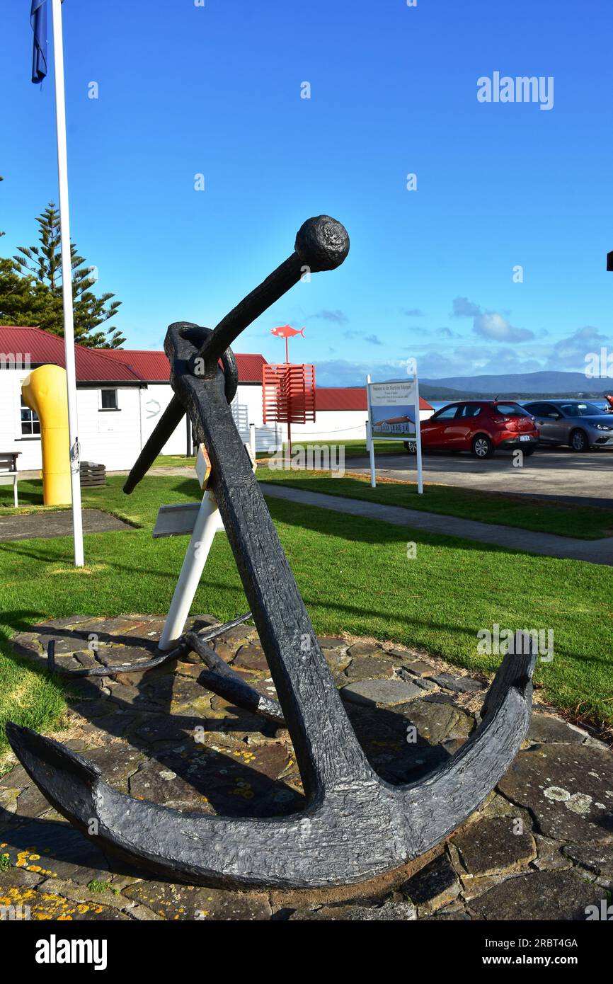 antique-ship-anchor-stock-photo-alamy