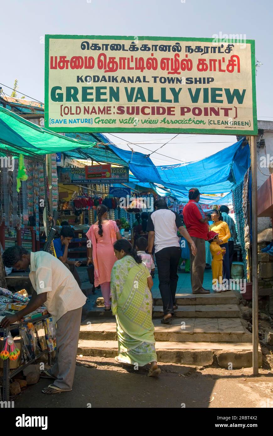 On the way to Green Vally view at Kodaikanal, Tamil Nadu, South India ...