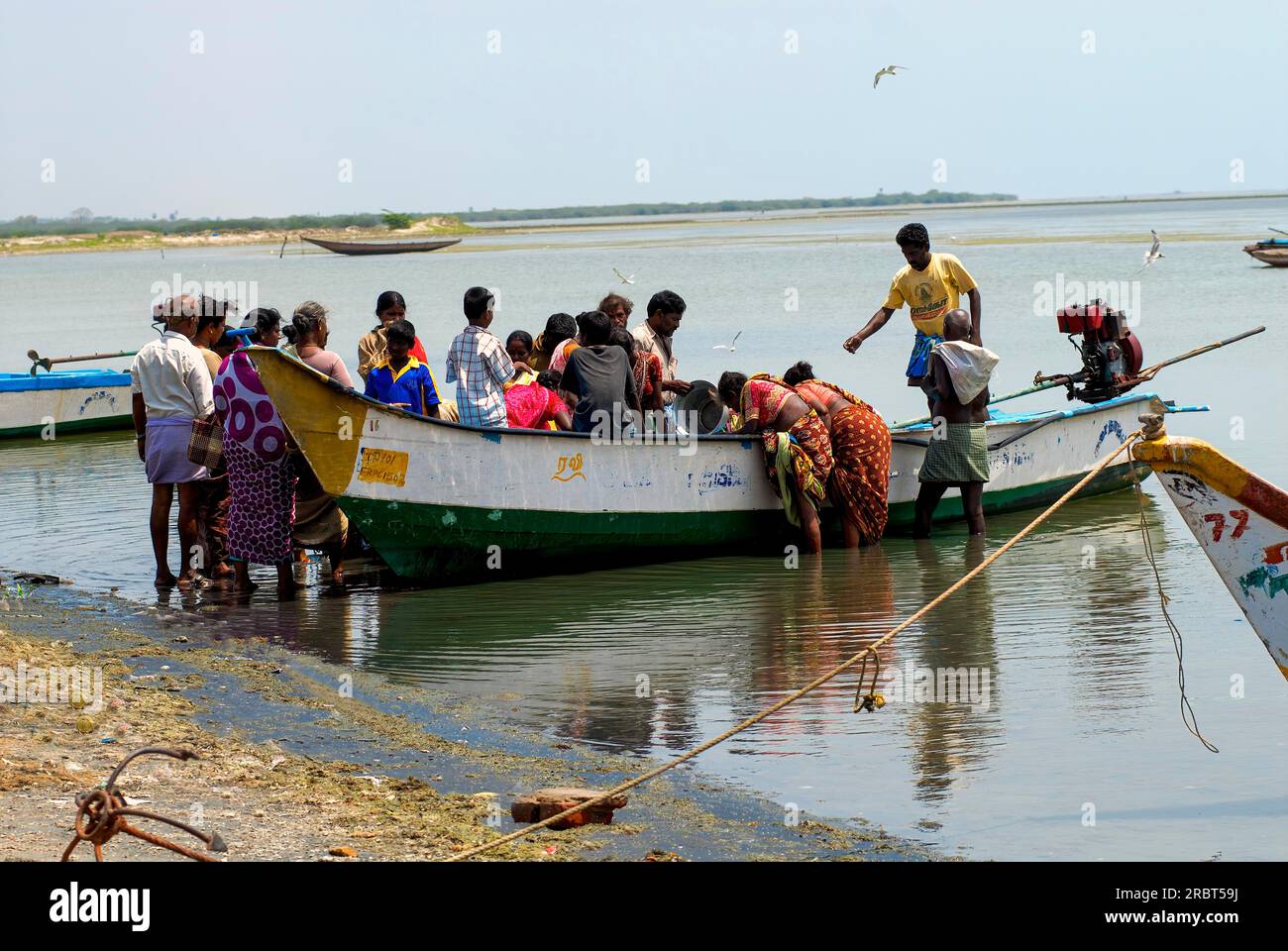 Fishing boat, Pulicat Lake is the second largest brackish water lake ...
