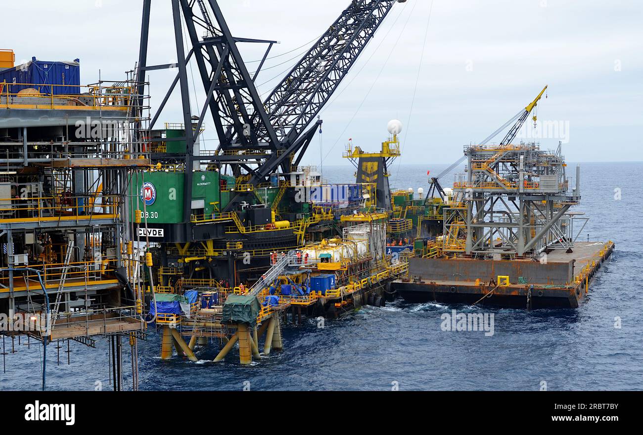 Truss energy hi-res stock photography and images - Alamy