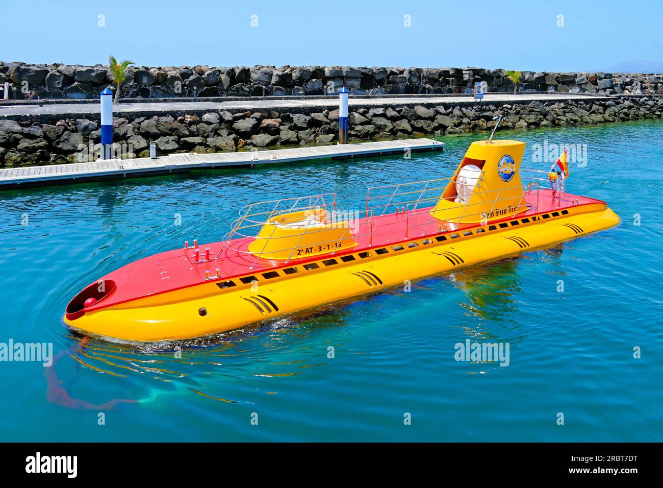 Lanzarote Canary Islands Puerto Calero Submarine Safaris underwater ...