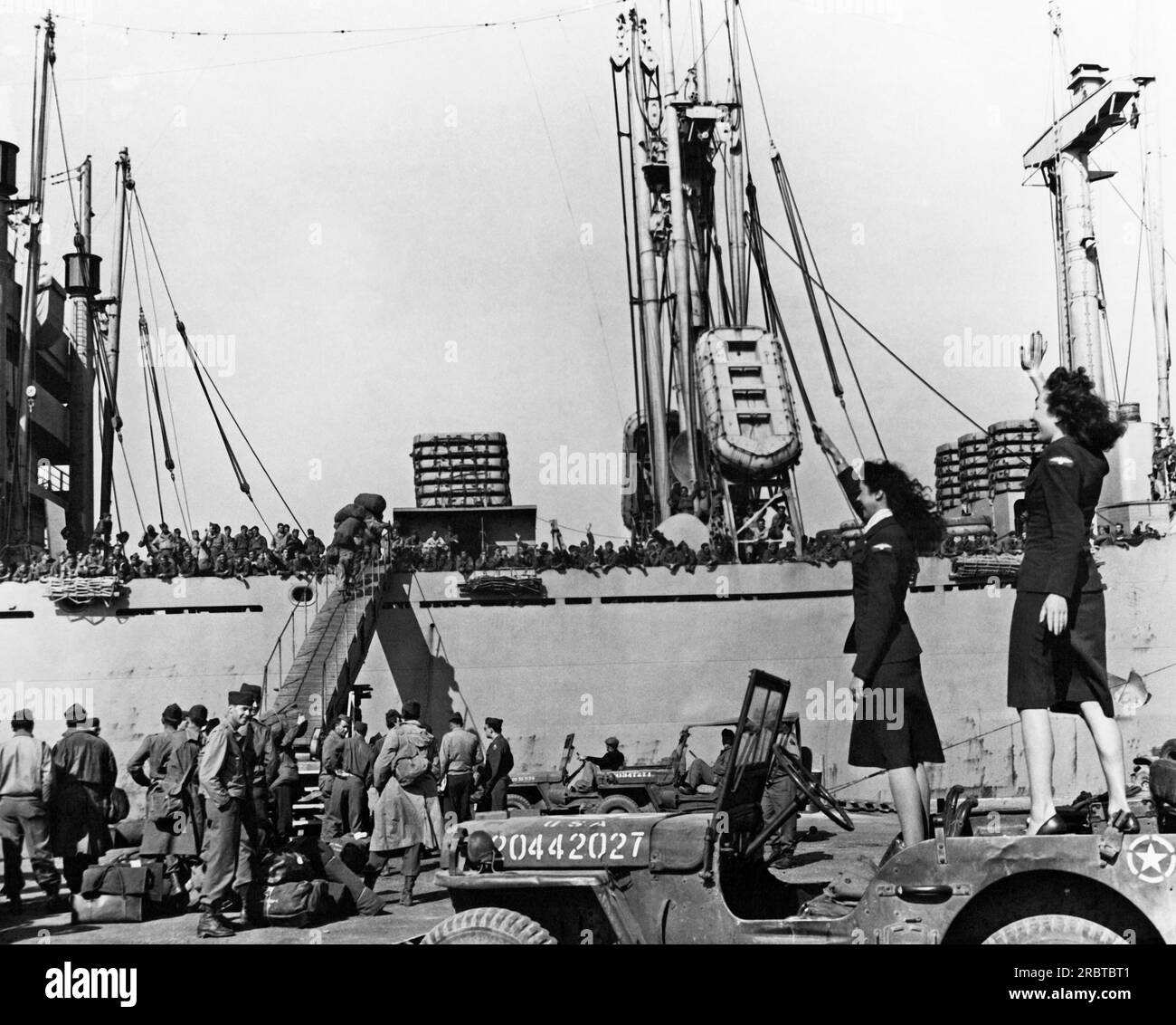 Marseilles 1945 hi-res stock photography and images - Alamy