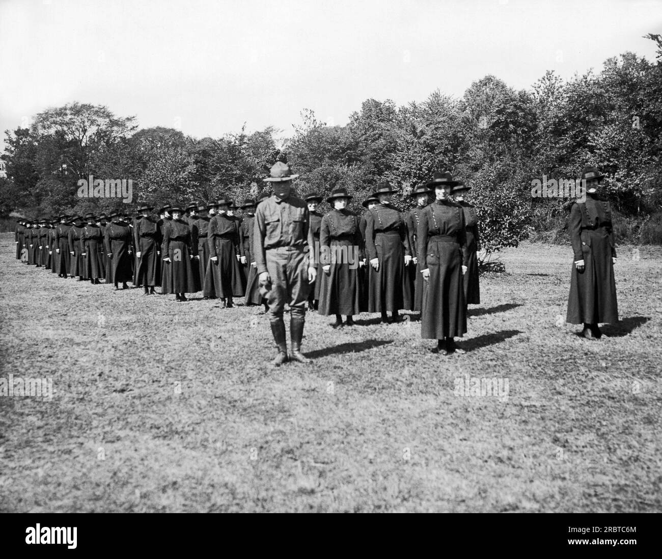 Columbia university war hospital hi-res stock photography and images ...