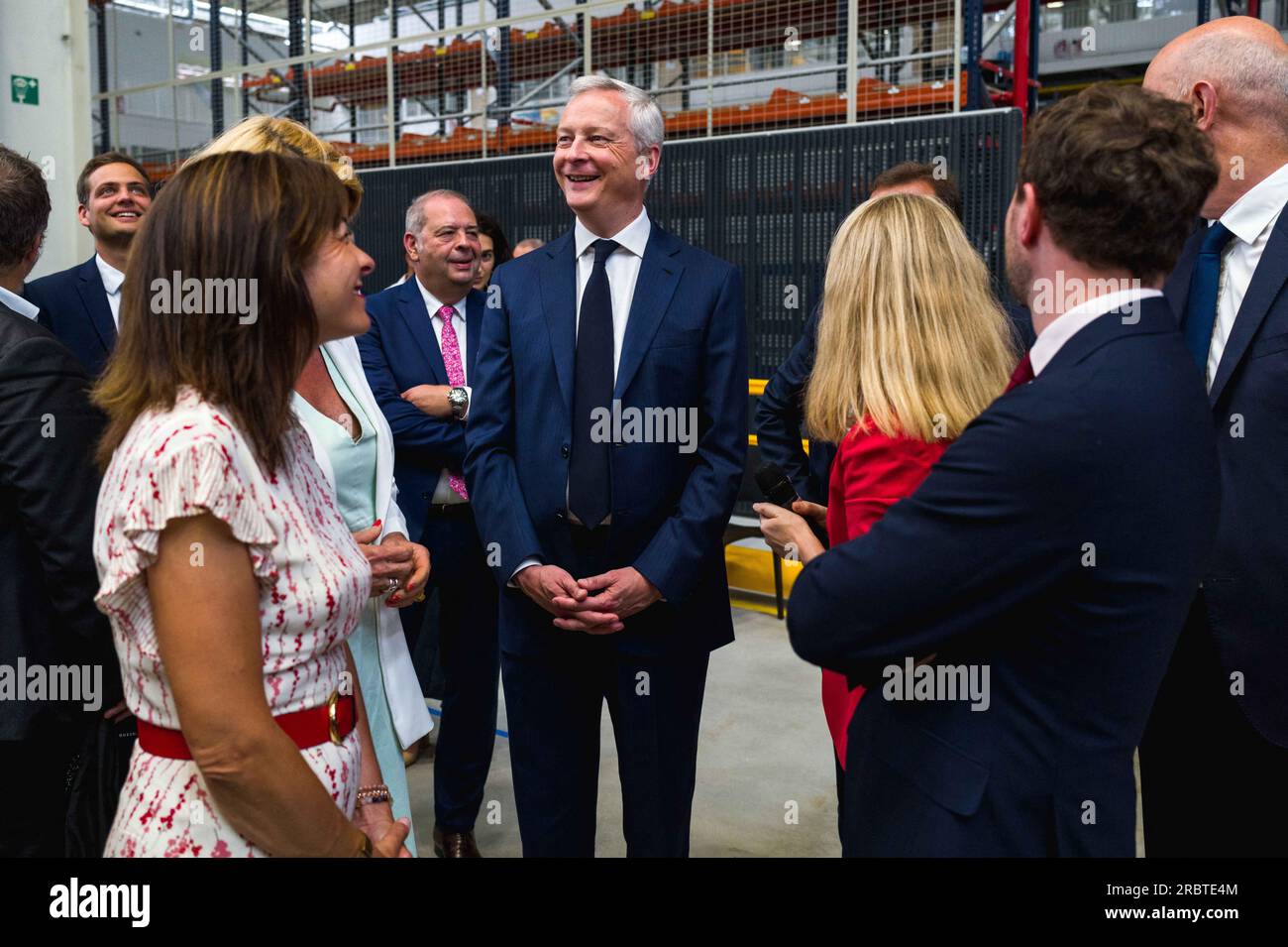 New A320/A321 Family final assembly line (FAL) presented to ministers ...