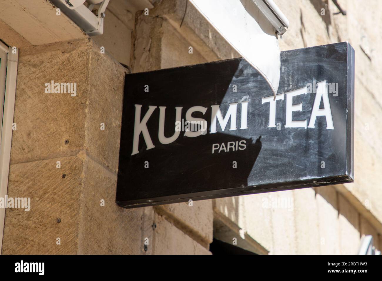 High tea logo hi-res stock photography and images - Alamy