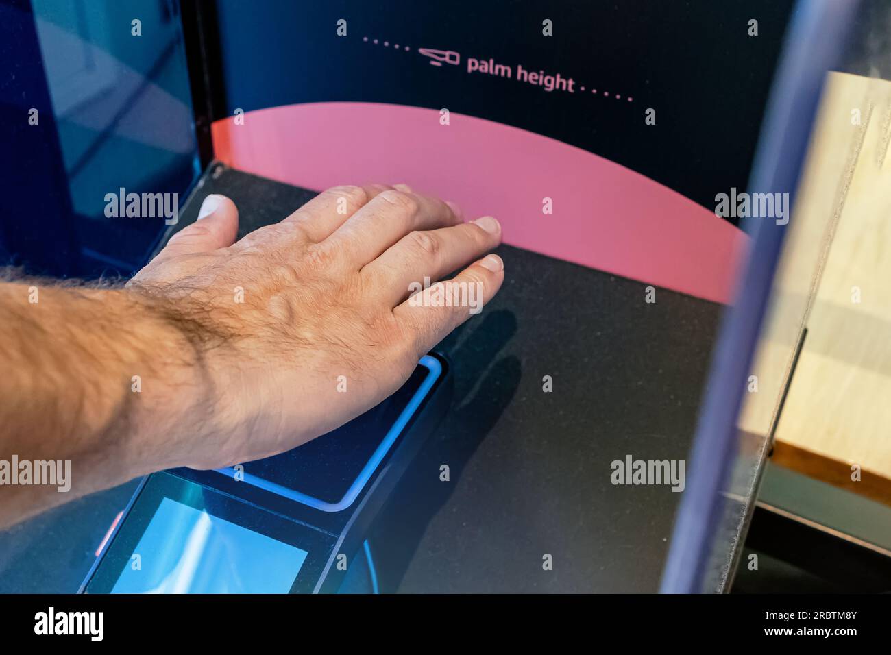Palm scanning hi-res stock photography and images - Alamy