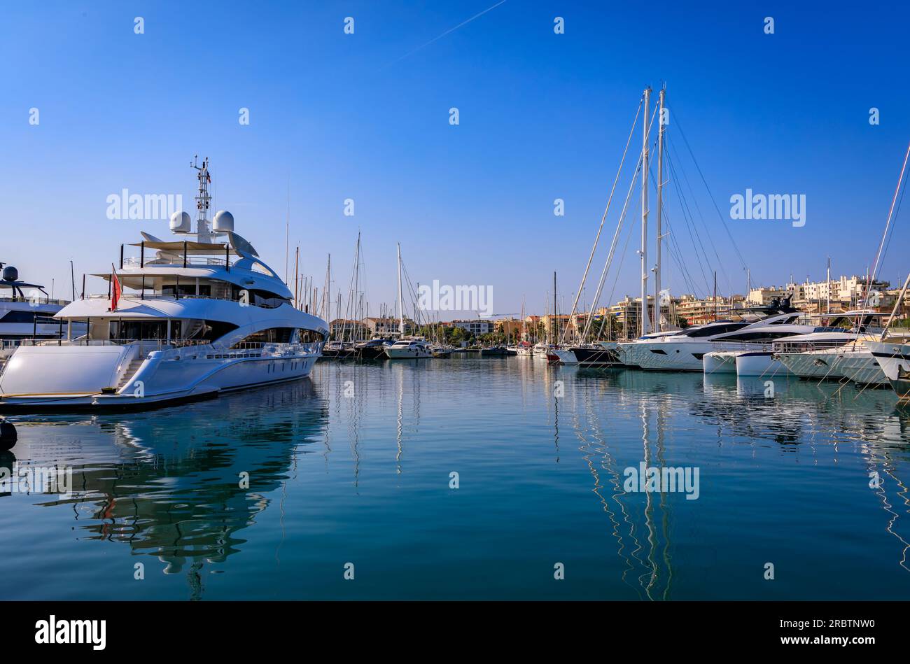 Antibes port vauban hi-res stock photography and images - Alamy