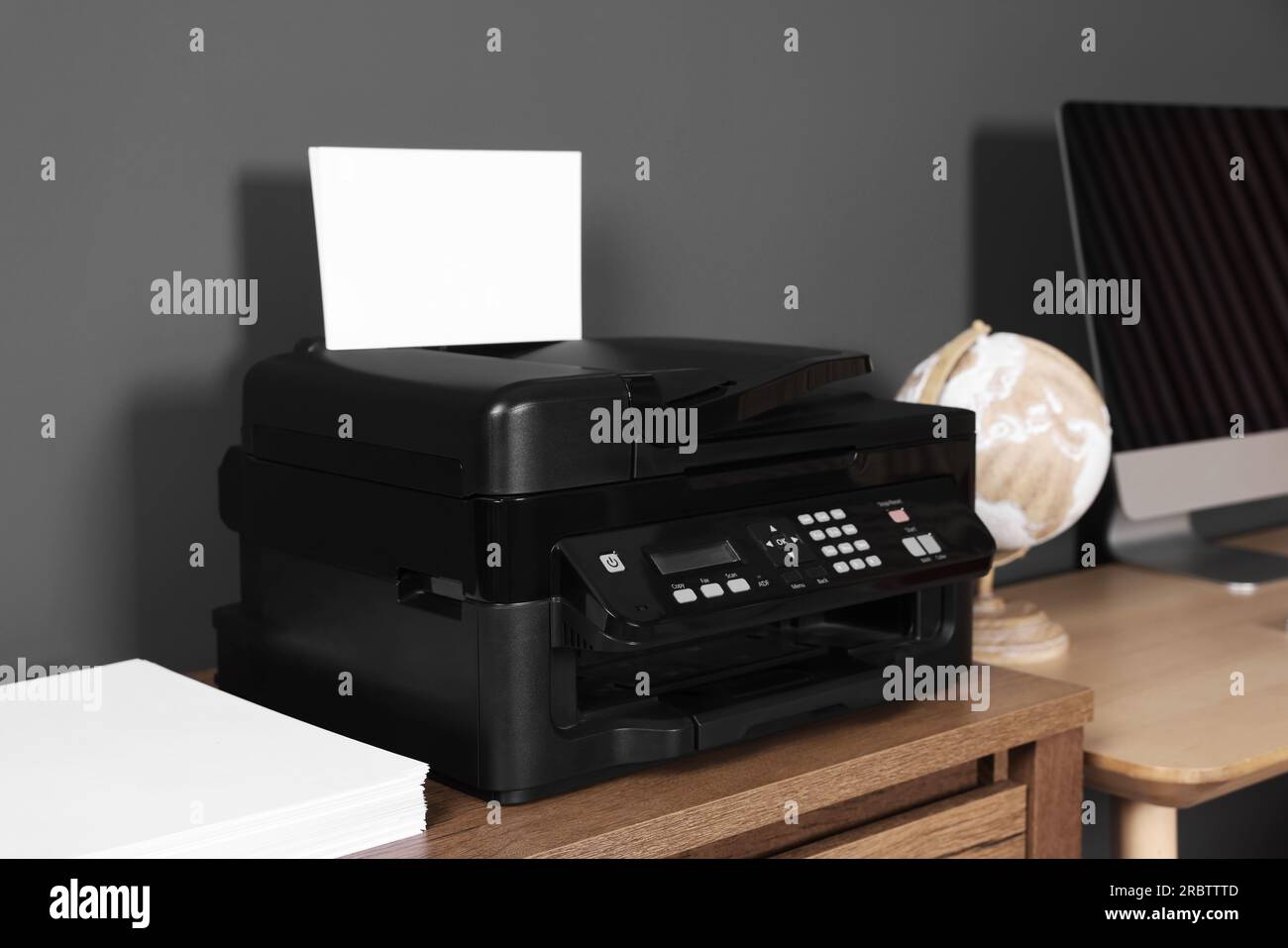 Modern computer setup and printer hi-res stock photography and images ...