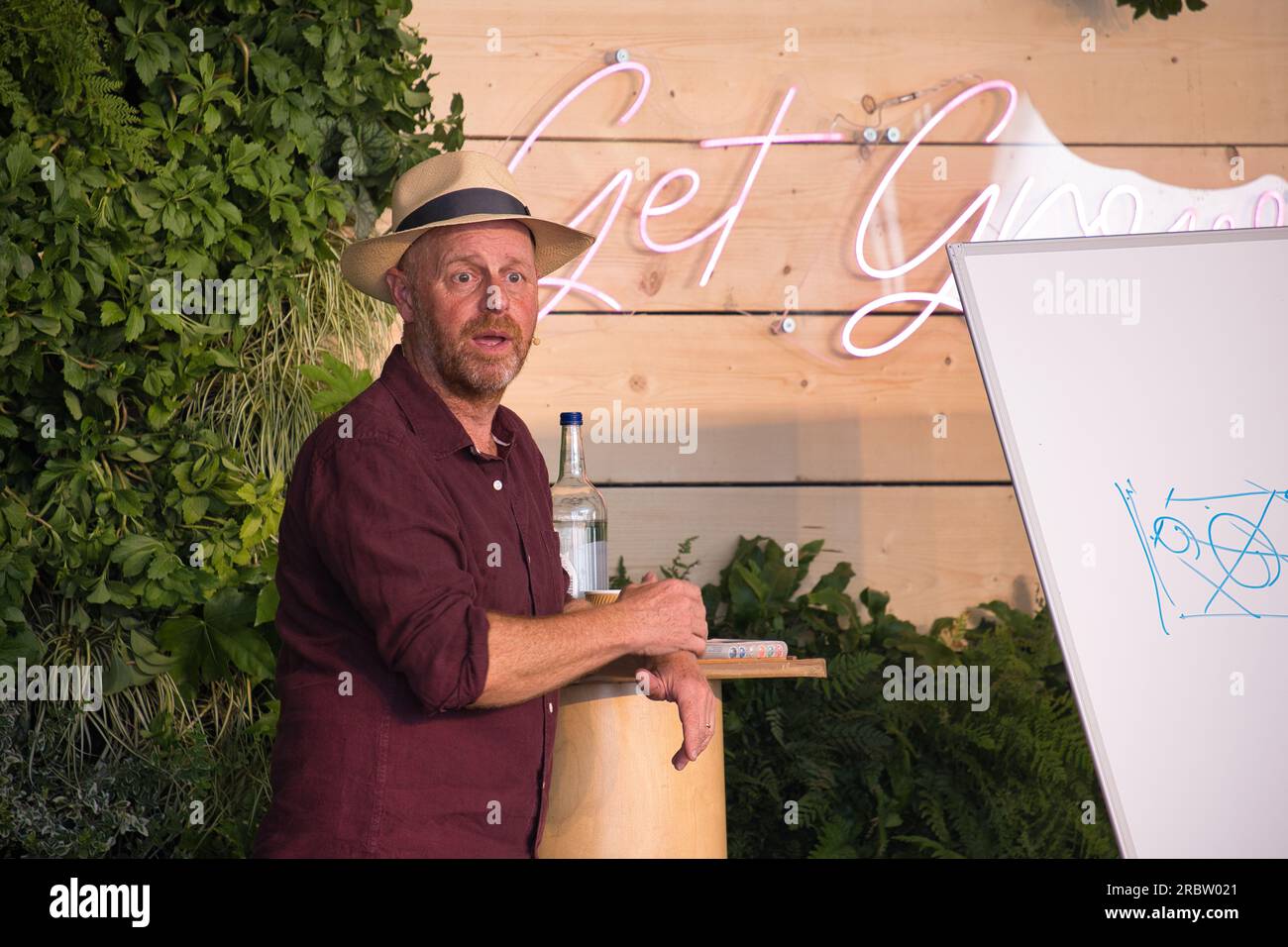 Joe swift gardener hampton hi-res stock photography and images - Alamy