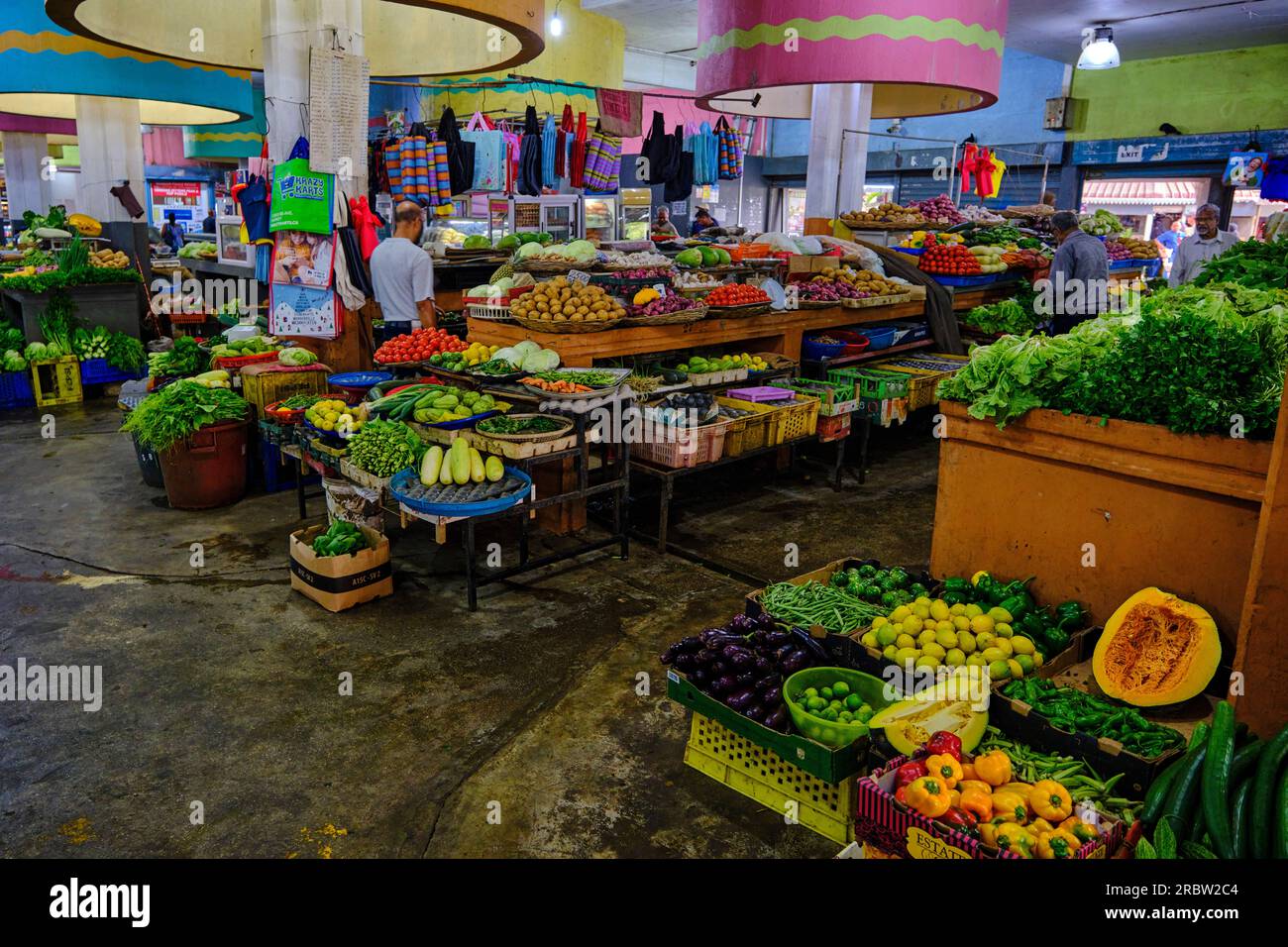 Mauritius, Plaines Wilhems district, Curepipe, the big market Stock Photo - Alamy