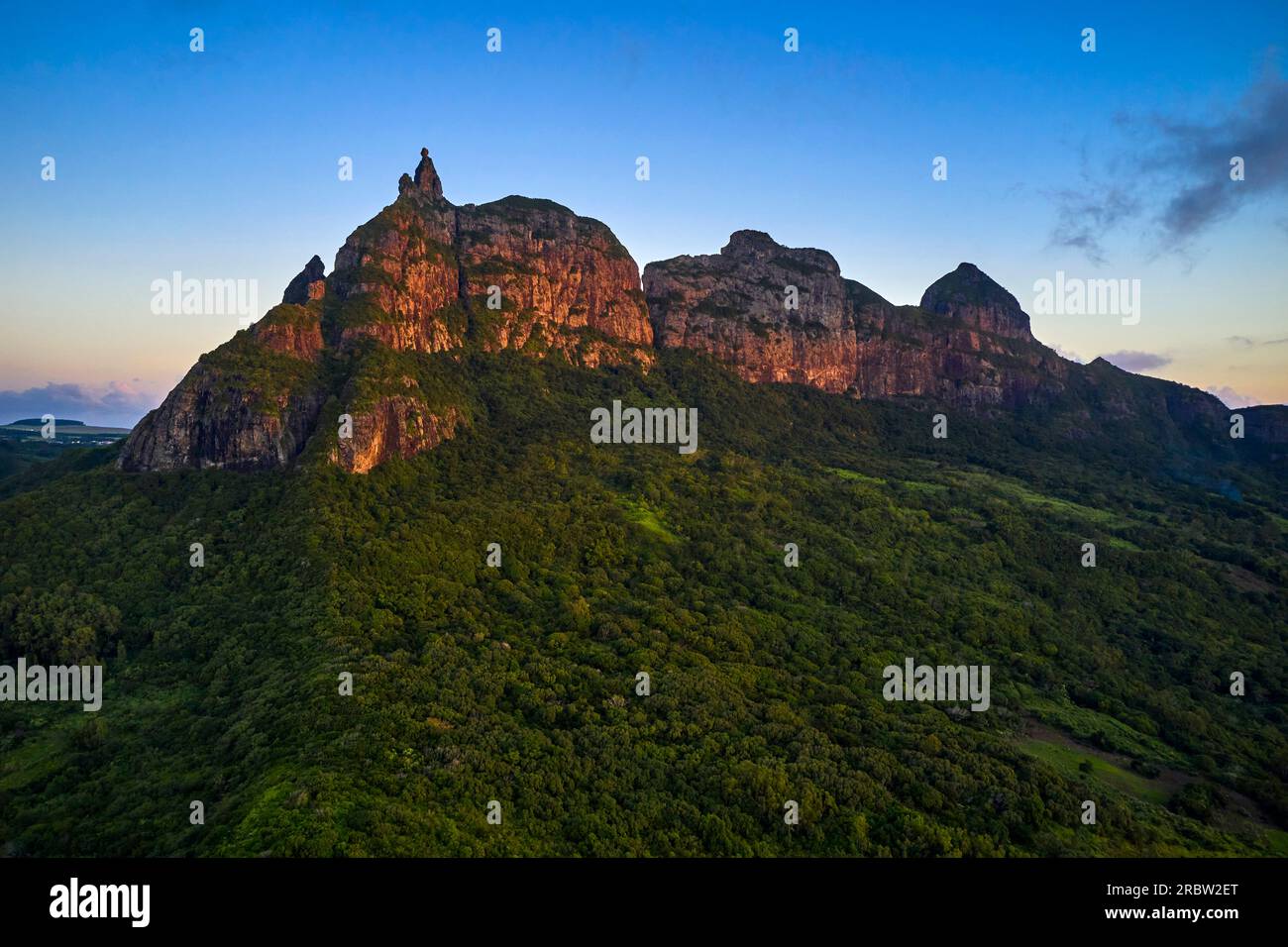 Mauritius, Port-Louis district, Le Pouce mountain Stock Photo - Alamy