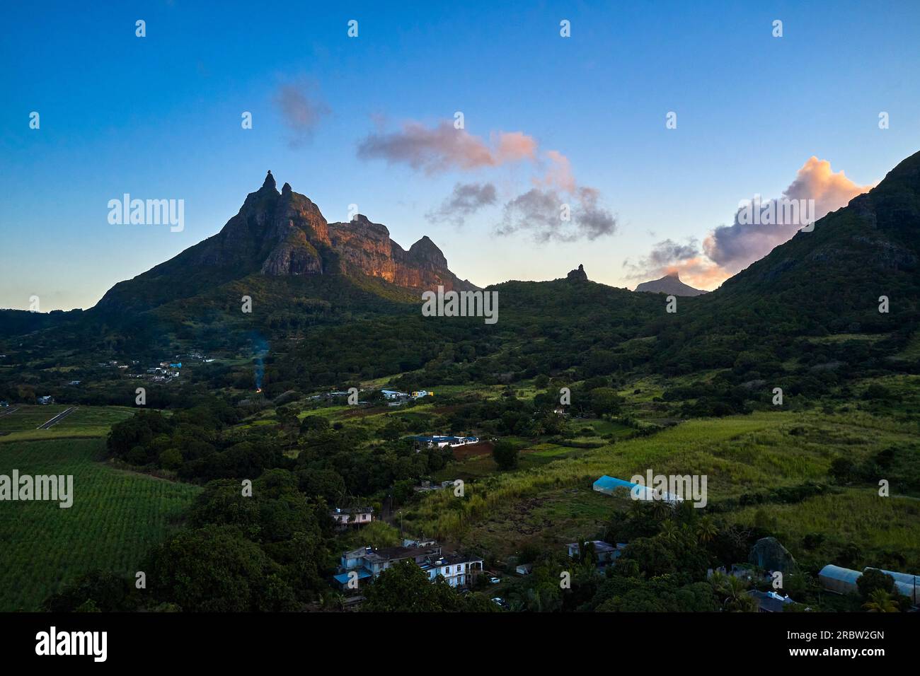 Mauritius, Port-Louis district, Le Pouce mountain Stock Photo - Alamy