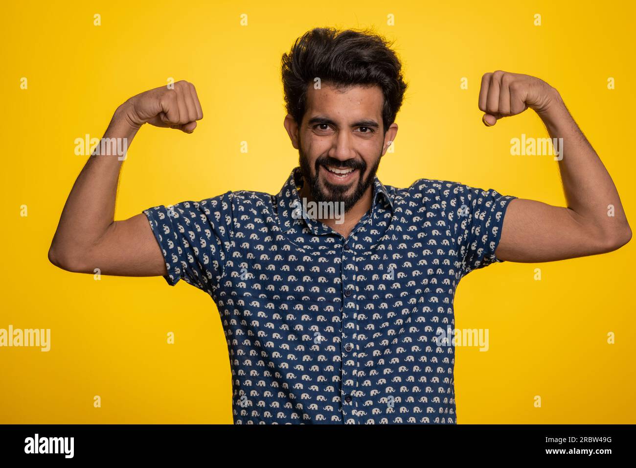 Am strong fit sporty indian hi-res stock photography and images - Alamy