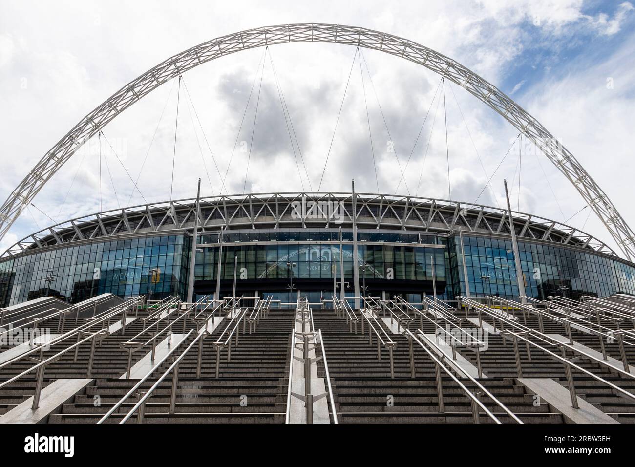 Wembley Stadium With 90,000 seats, it is the largest stadium in the UK ...