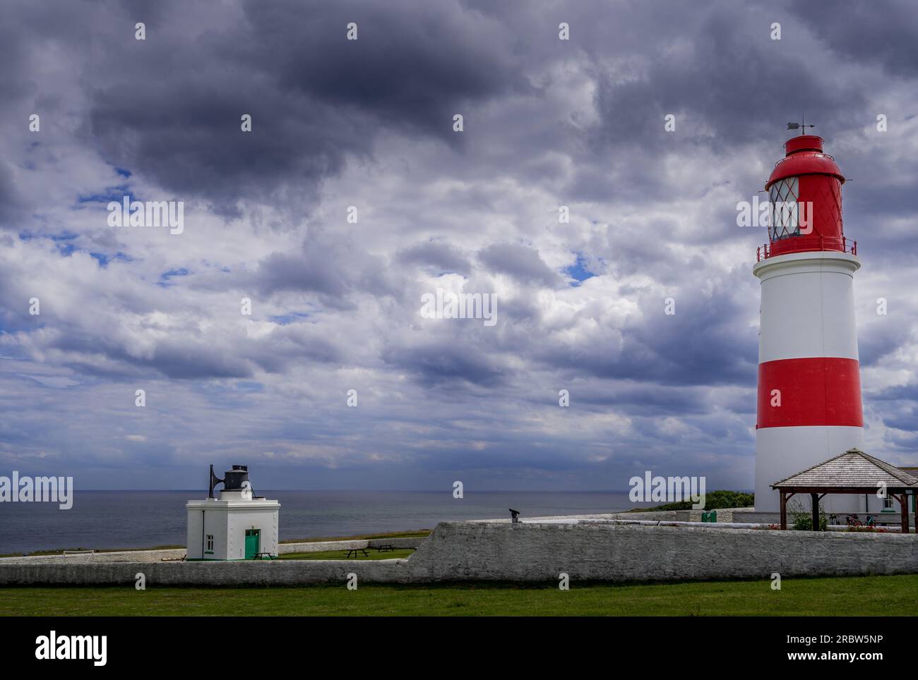 Souter lighthouse, foghorn and a very overcast sky Stock Photo - Alamy