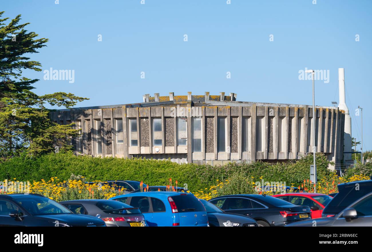 Southern Water pumping station building in Littlehampton, West Sussex ...