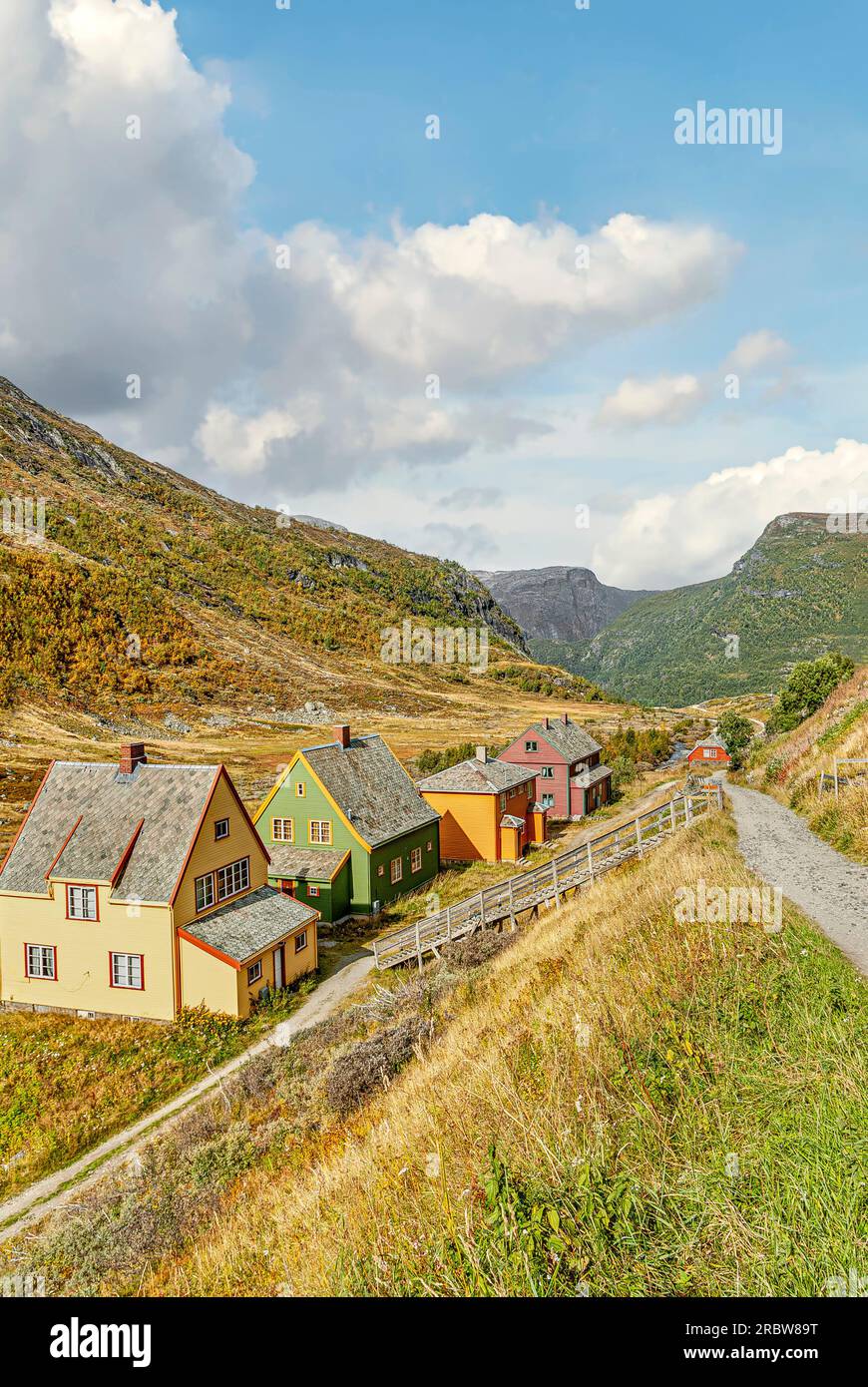Colorful wooden houses at the Flamsbana Railway Station of Myrdal ...