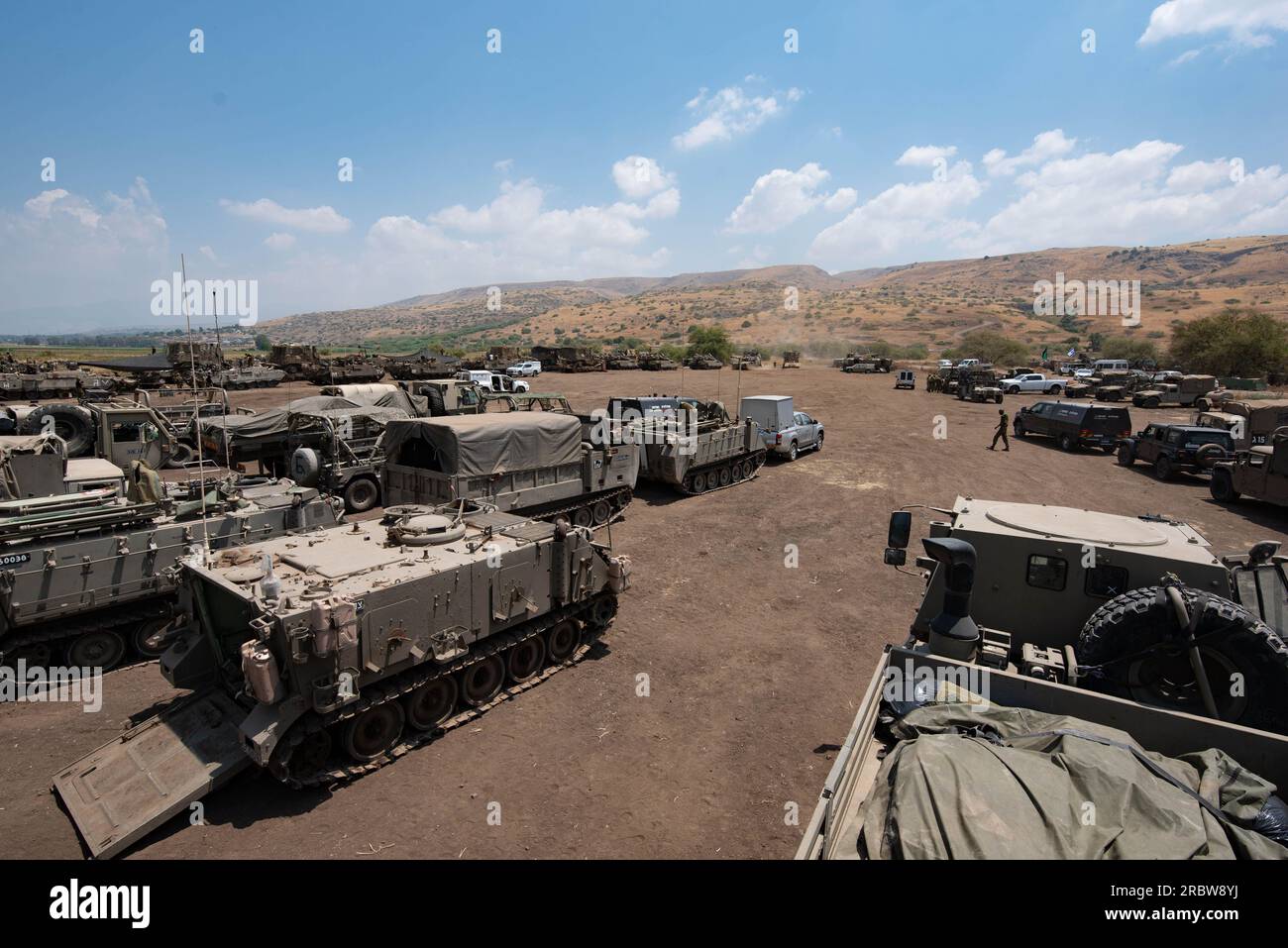 Combat vehicles hi-res stock photography and images - Alamy