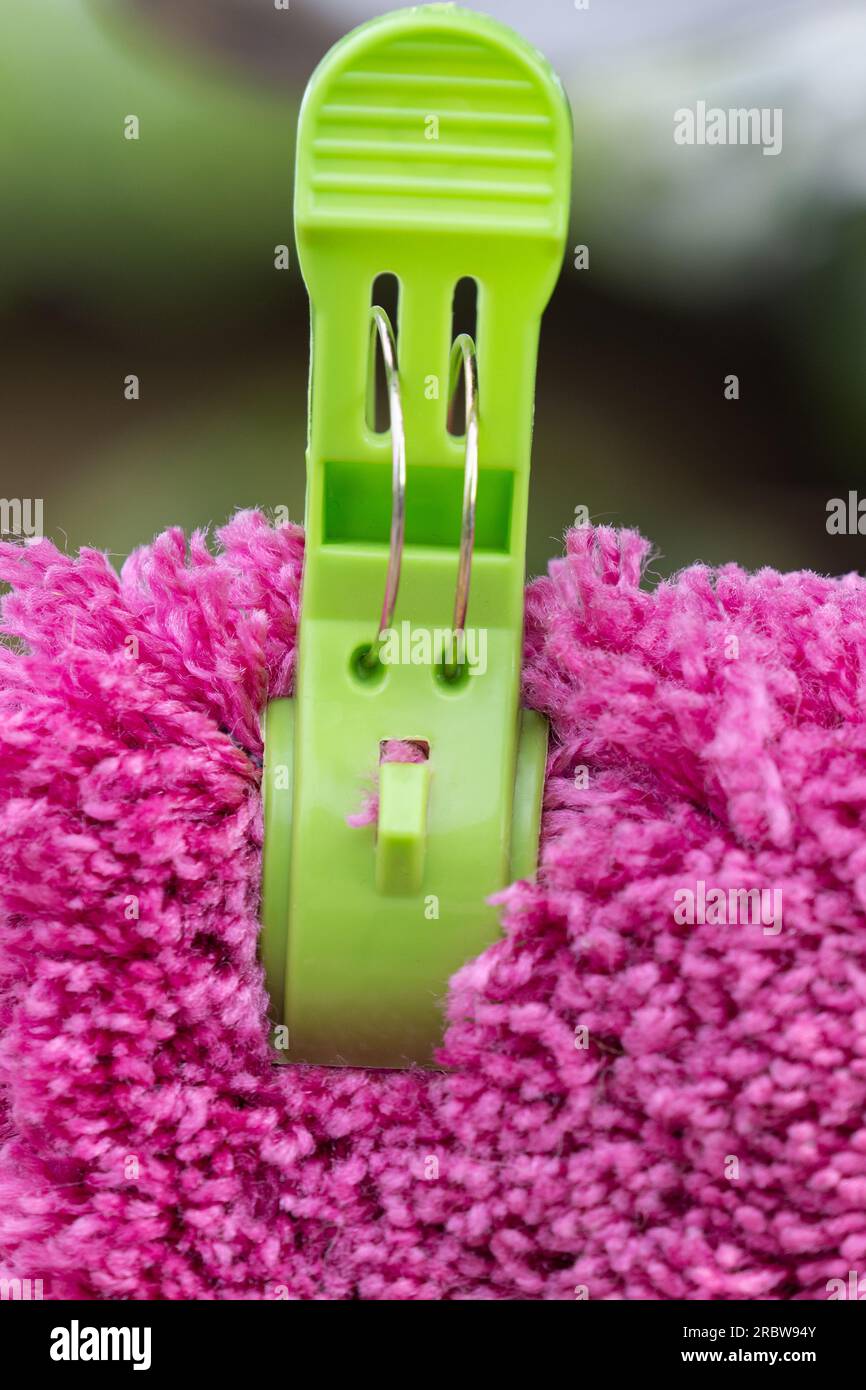 Wet washing line close up hi-res stock photography and images - Alamy