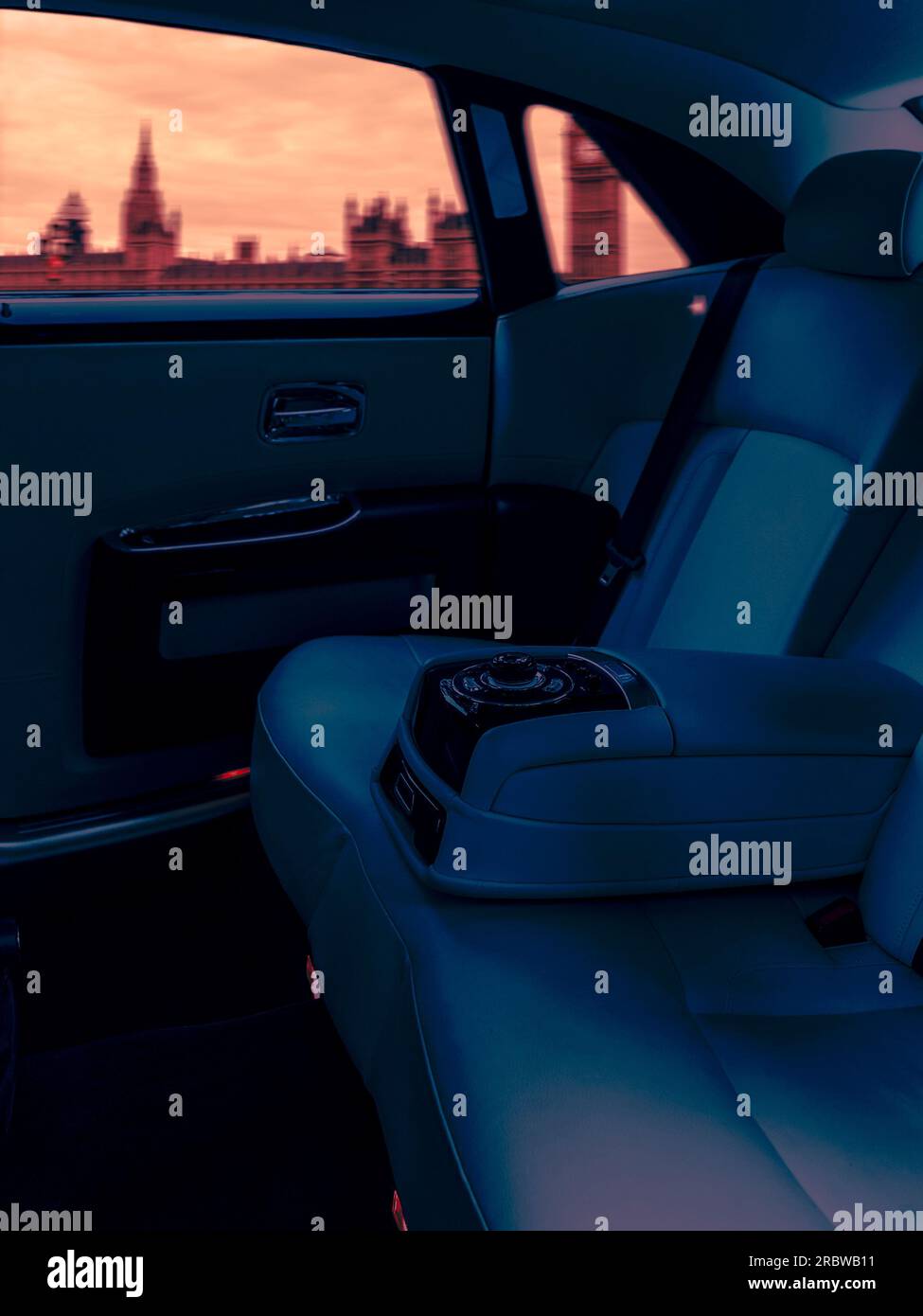 Interior of luxury car driving past Houses of Parliament in London ...