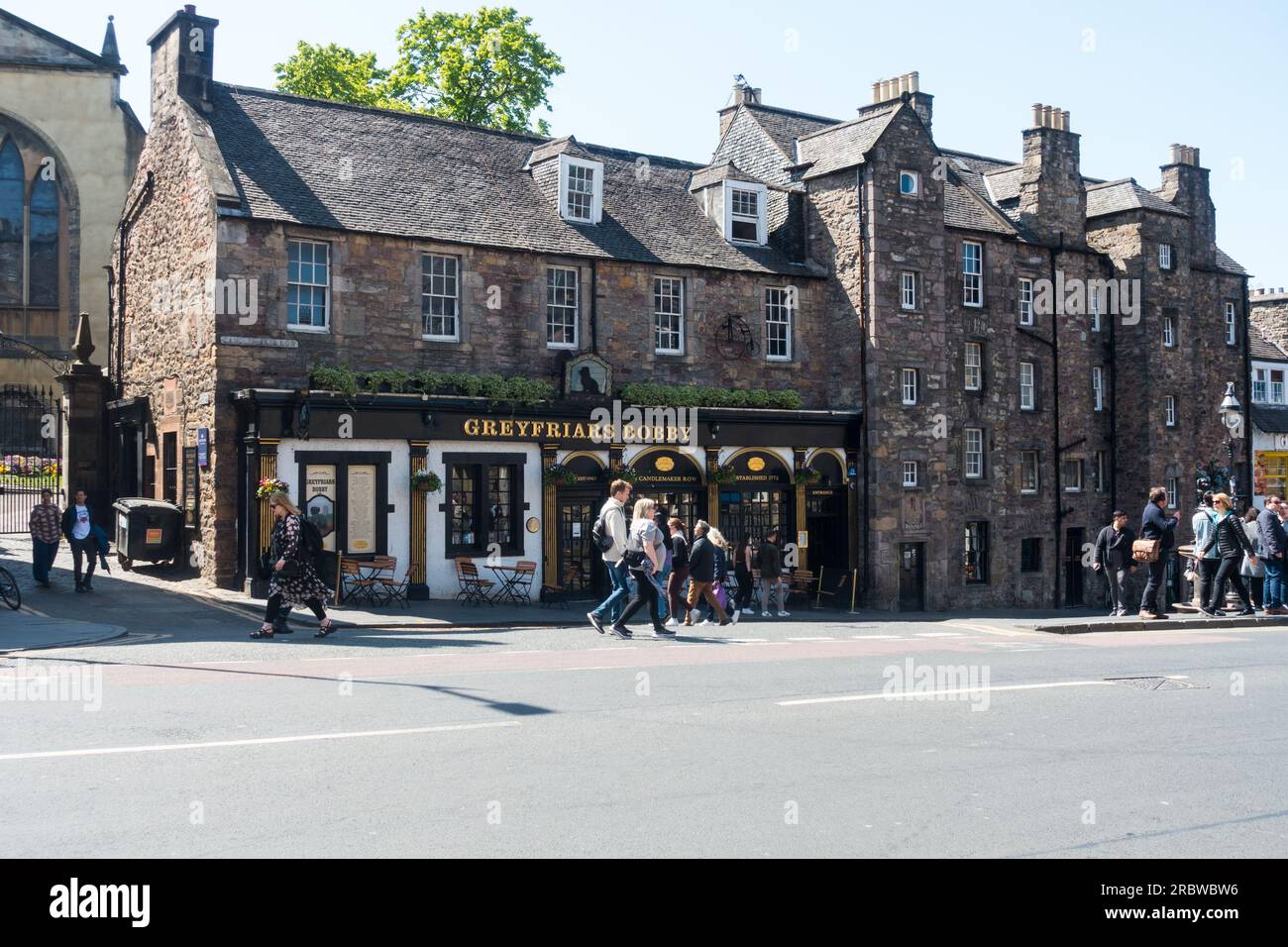 Greyfriars Bobby Public House, Candlemaker Row, Edinburgh, Scotland, UK ...