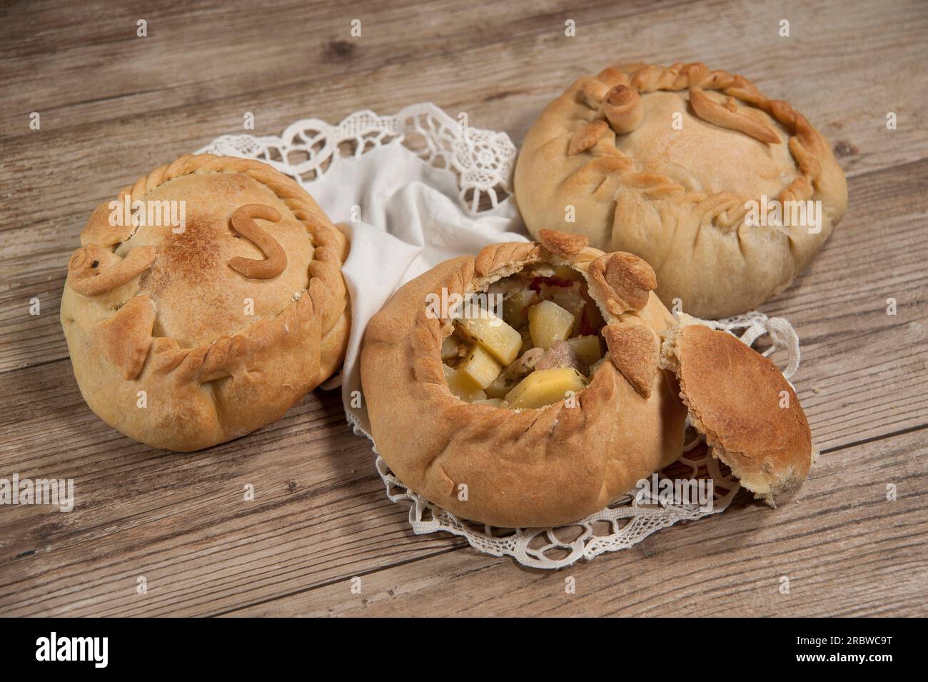 Típico regional hi-res stock photography and images - Alamy