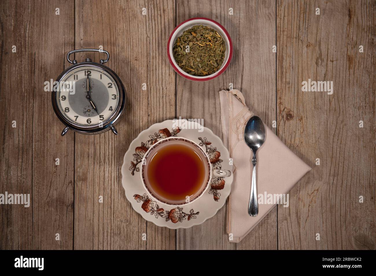Custom tea bar hi-res stock photography and images - Alamy