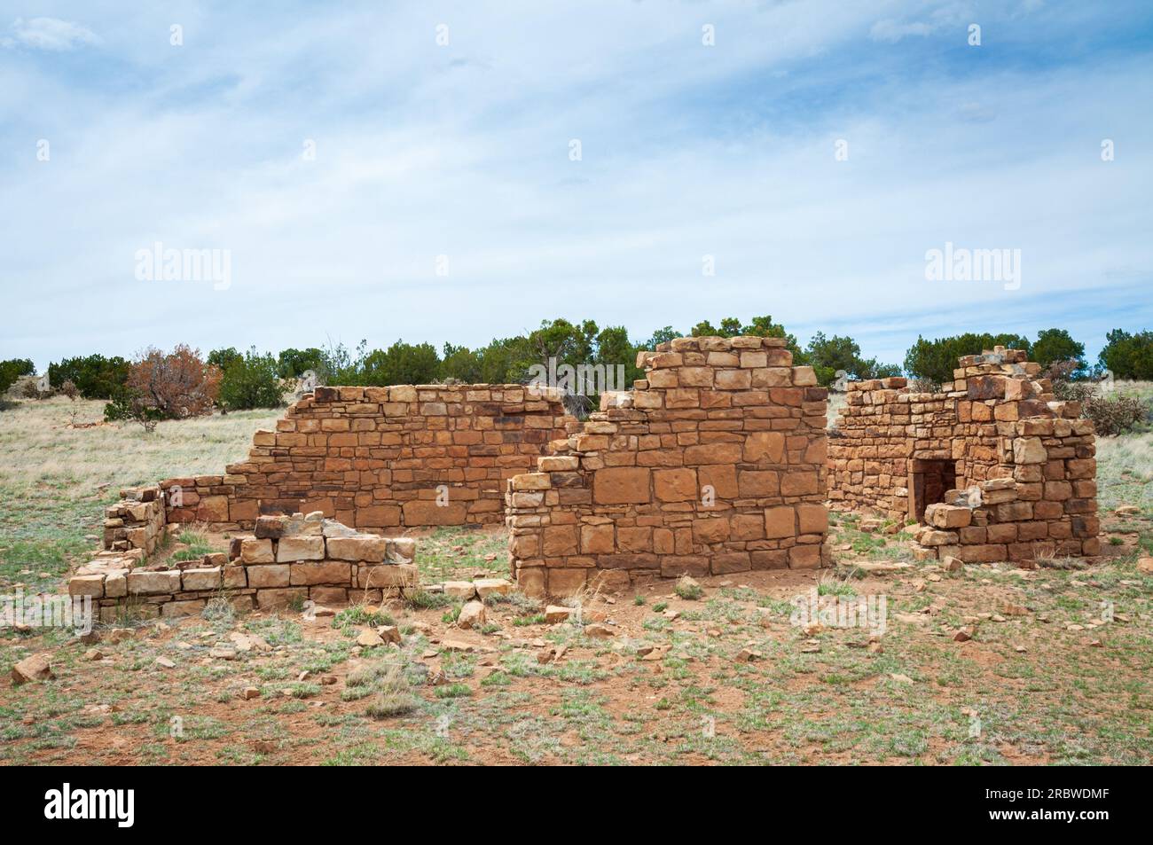 Indigenous architectural techniques hi-res stock photography and images ...