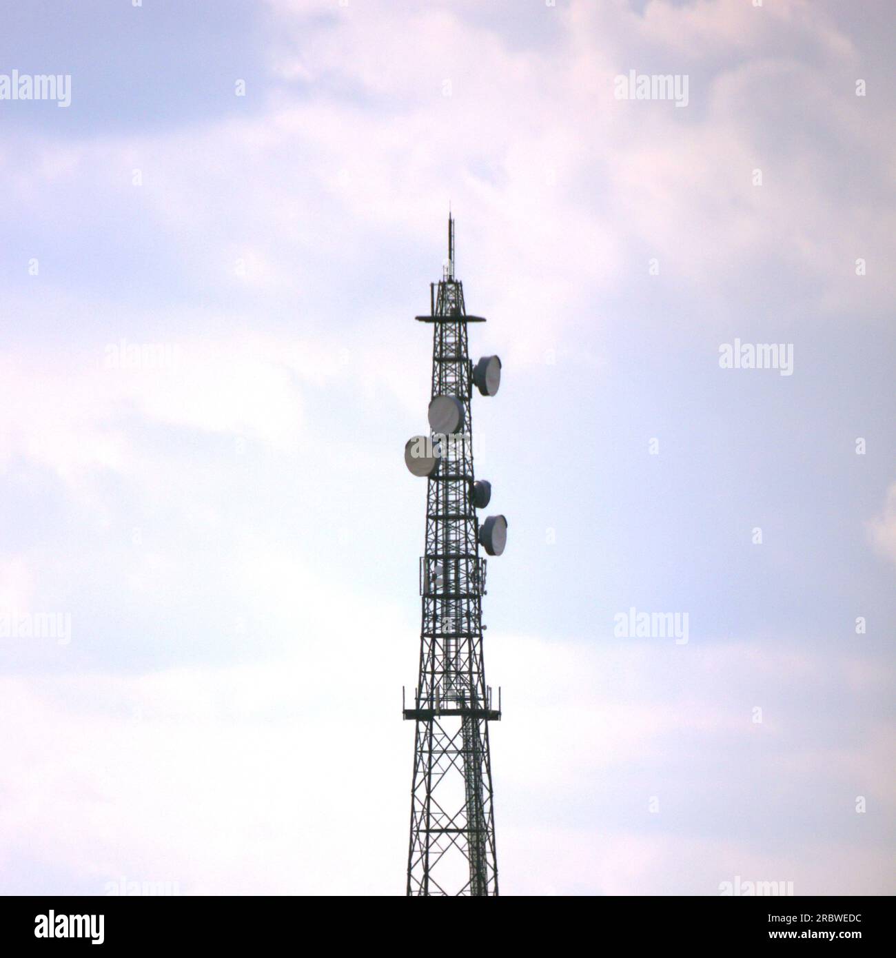 Radio bearing tower hi-res stock photography and images - Alamy