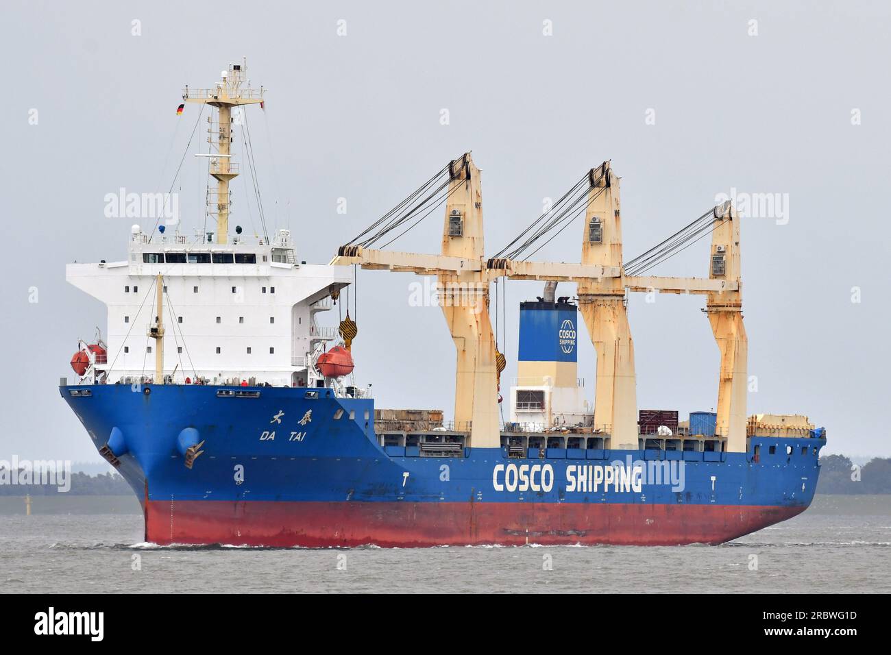 General Cargo Ship DA TAI outbound from Cuxhaven Stock Photo - Alamy
