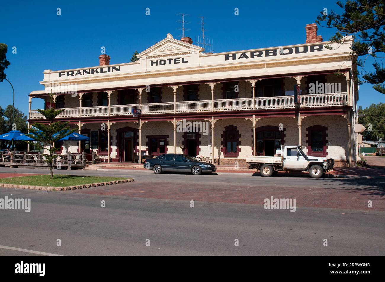 Franklin Harbour Hotel, Cowell, Eyre Peninsula, South Australia Stock ...