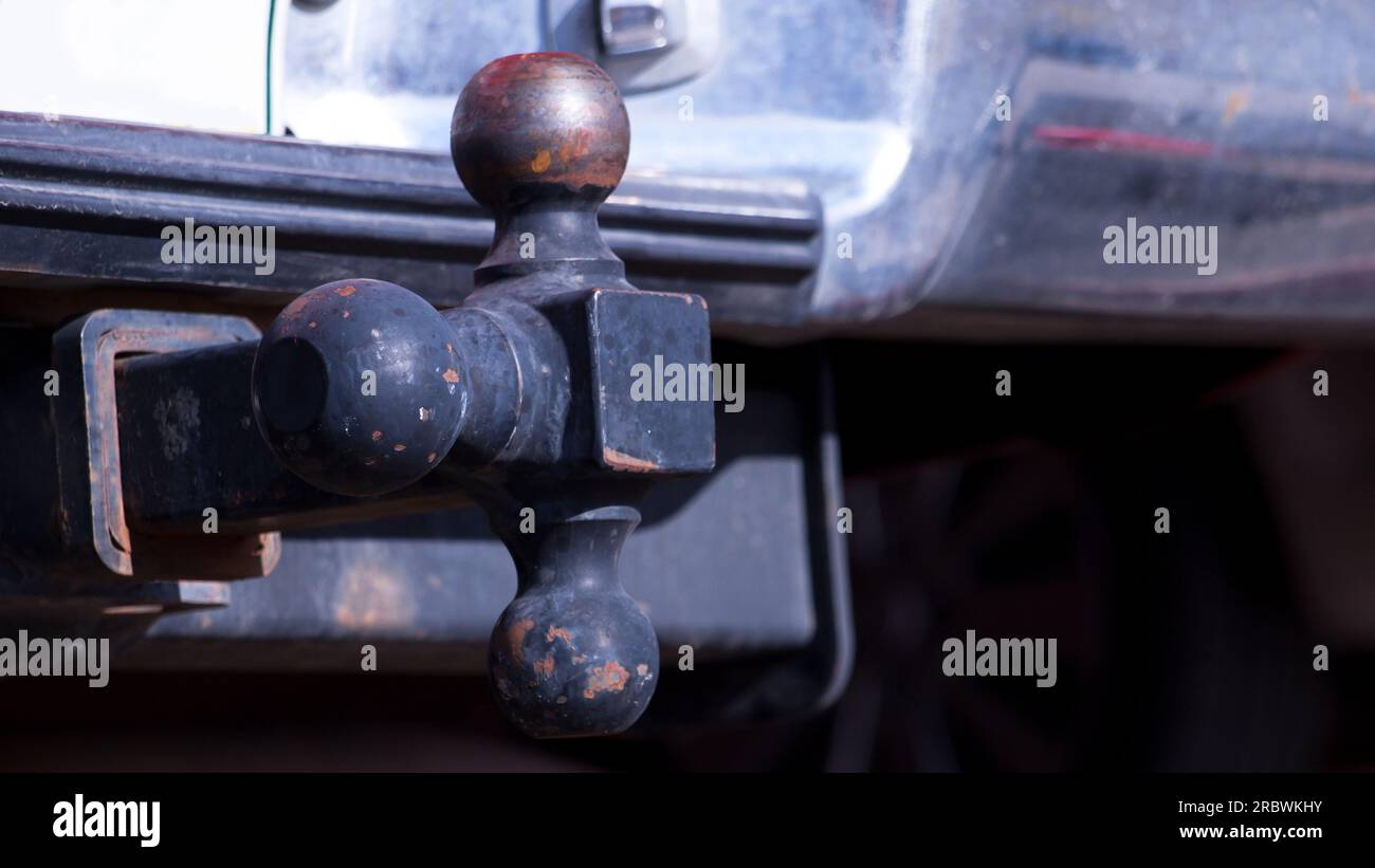 Rusted tow truck hi-res stock photography and images - Alamy