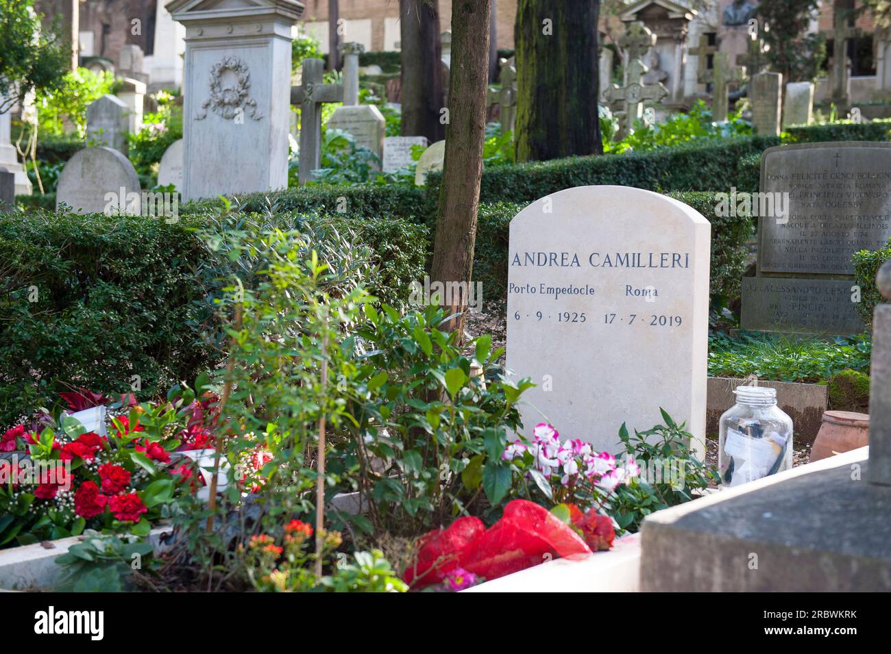 Andrea Camilleri, Writer, grave, Cimitero Acattolico, Non-Catholic ...