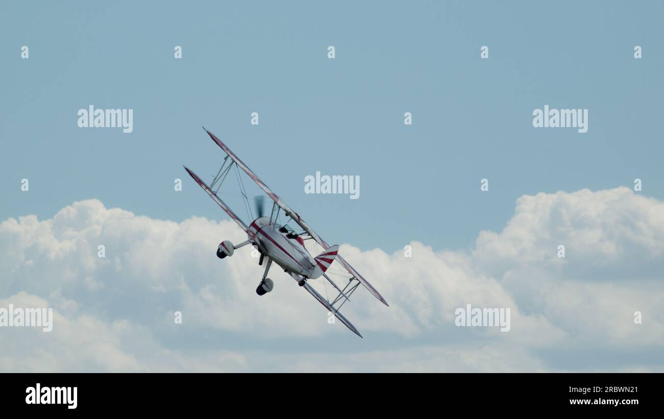 Two bay biplanes hi-res stock photography and images - Alamy