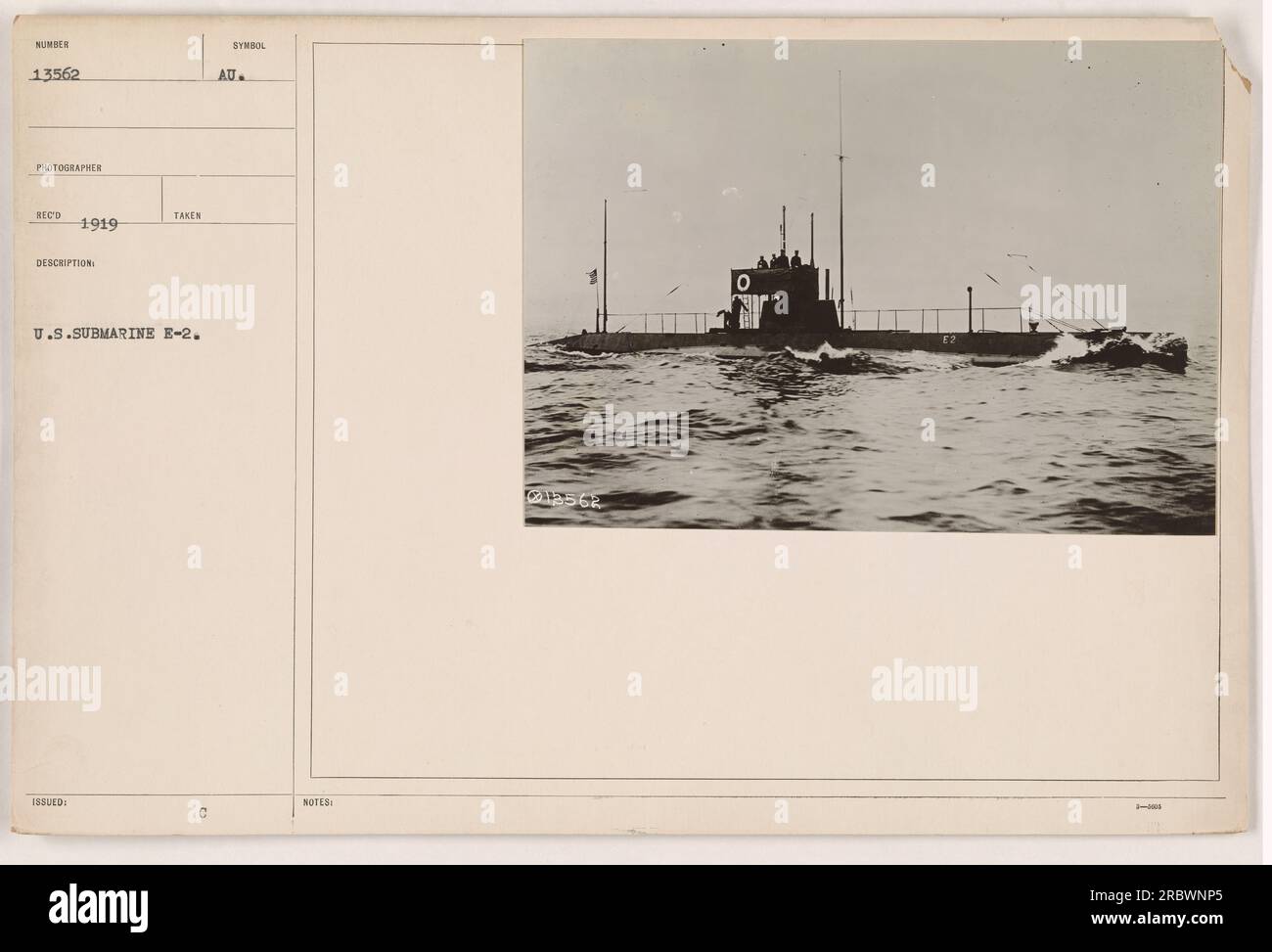The photograph shows the U.S. submarine E-2 from 1919. The photographer ...