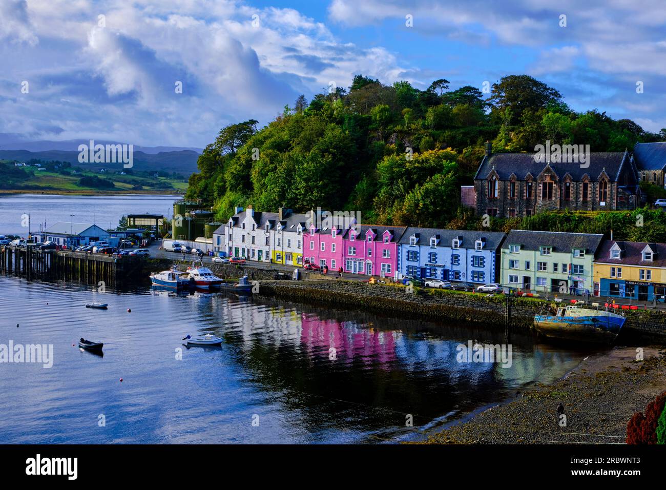 United Kingdom, Scotland, Isle of Skye, fishing harbour of Portree ...