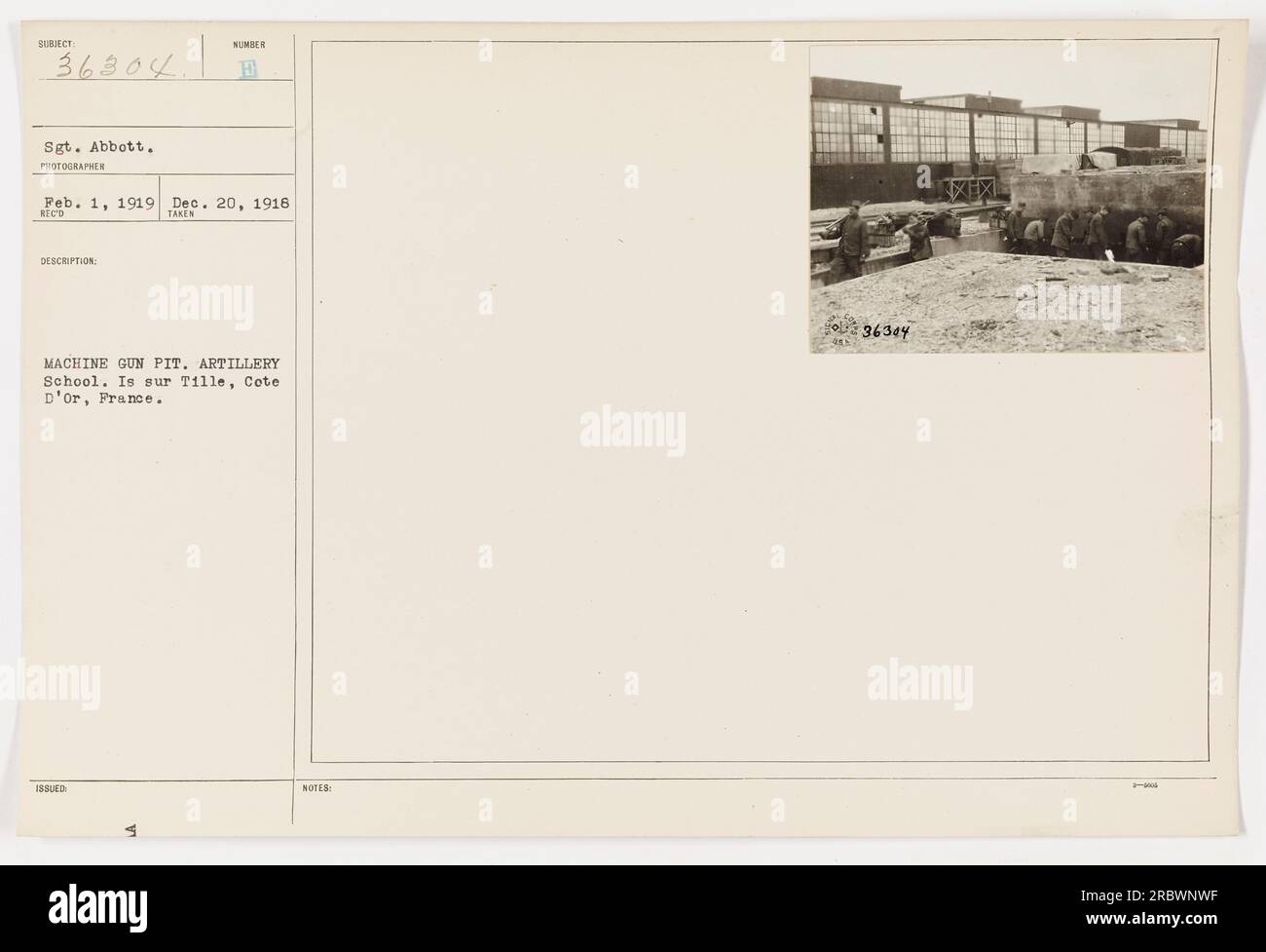 American soldiers operating a machine gun pit at the artillery school ...