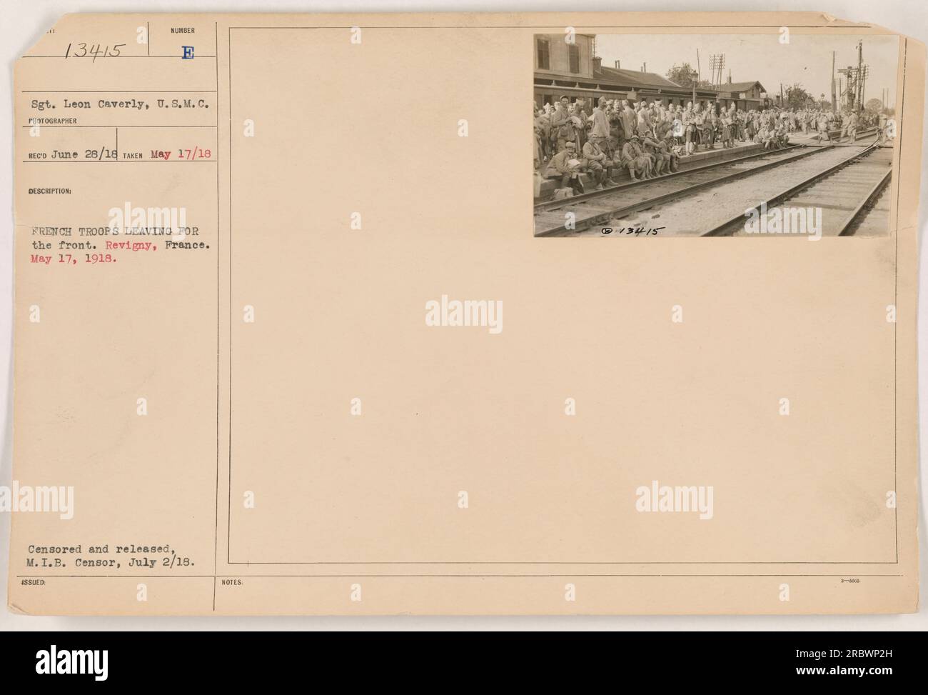 French troops in Revigny, France, departing for the front during World ...