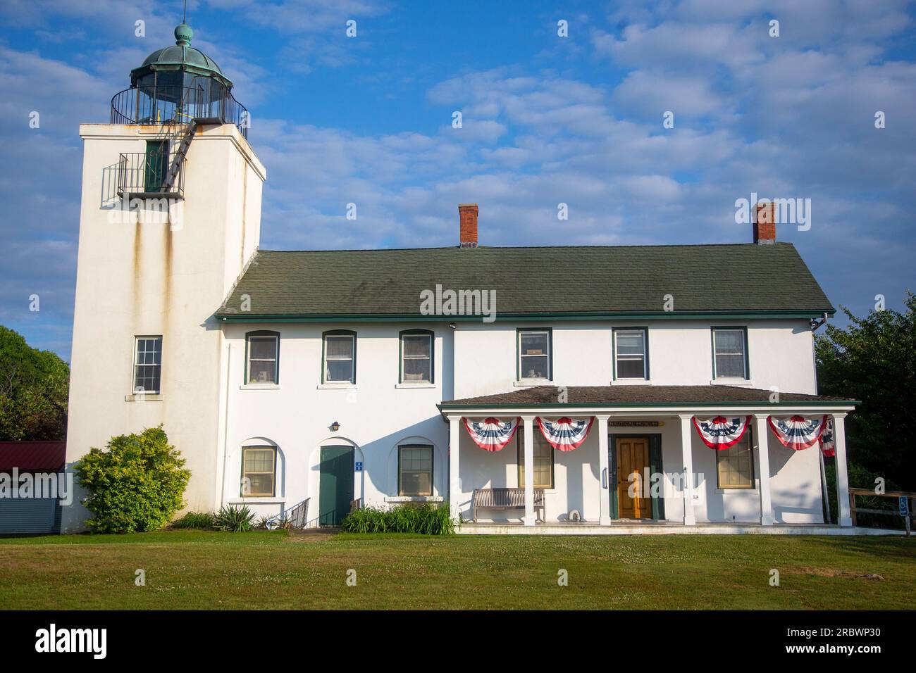 North fork long island light house hi-res stock photography and images ...