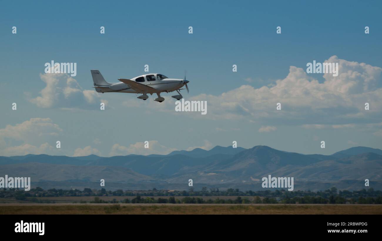 Airplate hi-res stock photography and images - Alamy