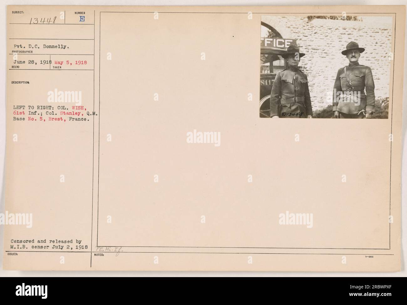 Soldiers participate in a military briefing led by Colonel Wise of the ...