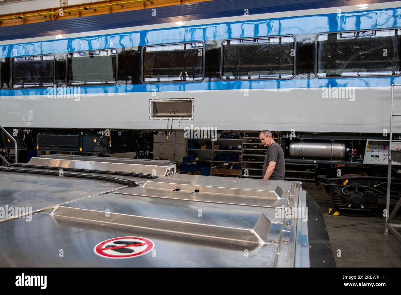 Production of ComfortJet cars by Siemens-Skoda in Skoda Group's plant ...