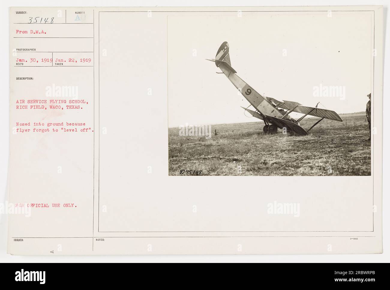 A damaged airplane after nosediving into the ground at the Air Service ...