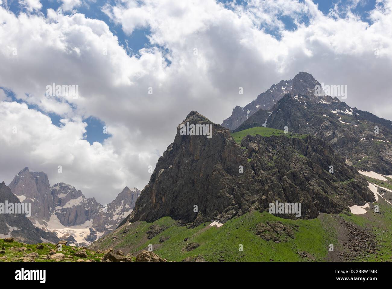 cilo mountains, hakkari, high mountains and clouds, valley of heaven ...