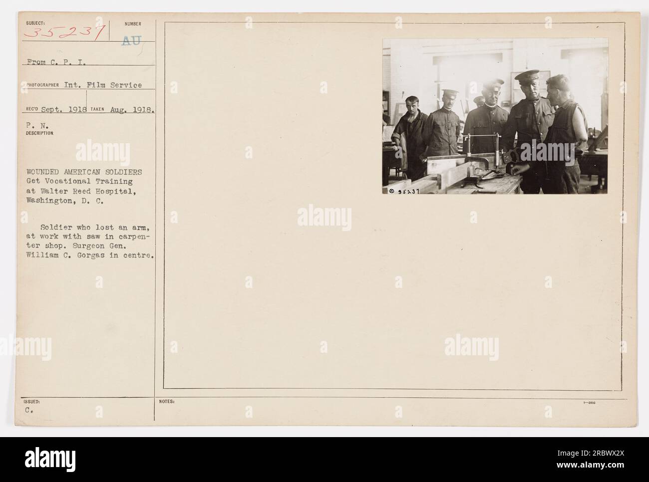 Wounded American soldiers receiving vocational training at Walter Reed ...