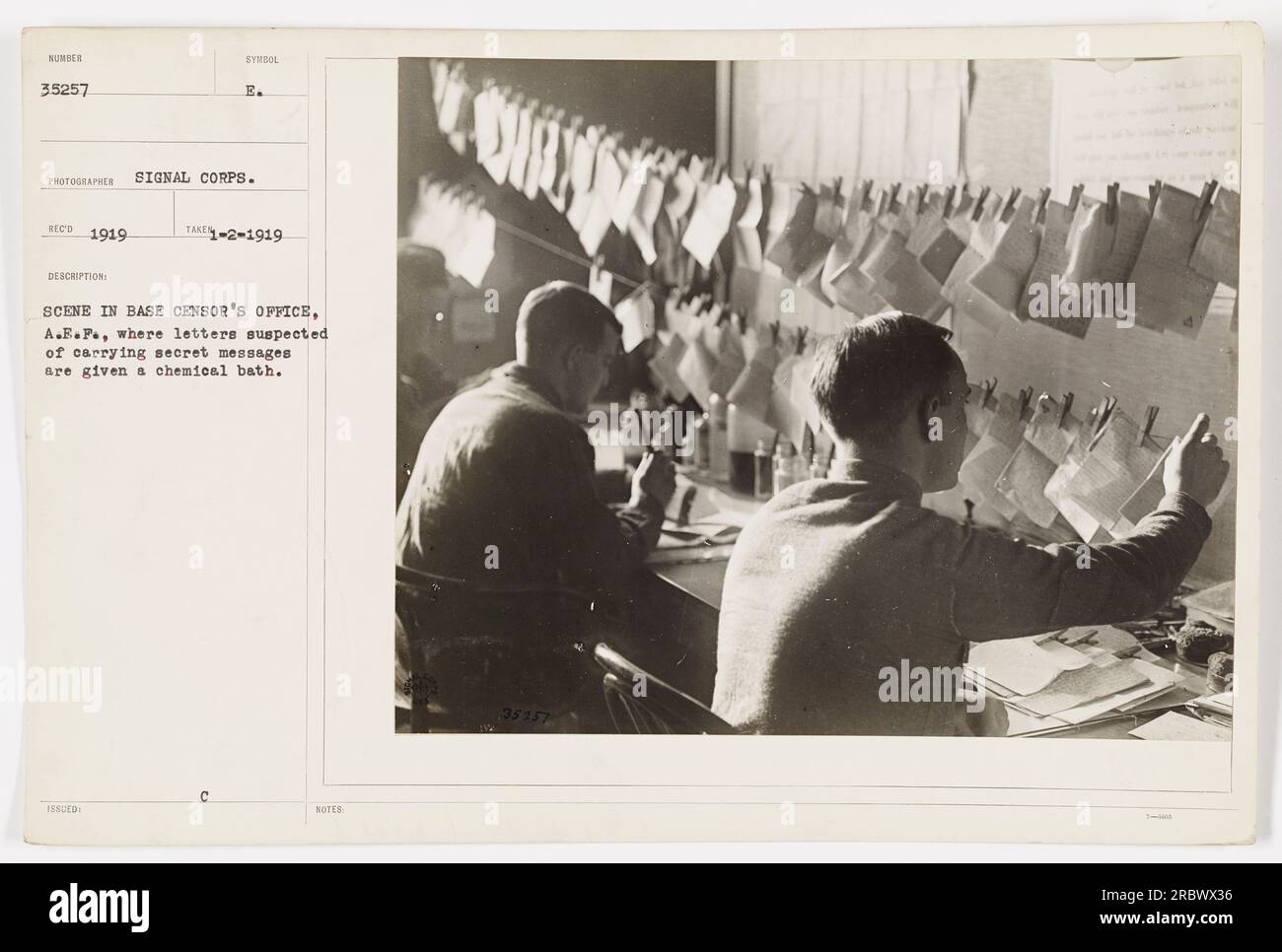 War efforts analysis hi-res stock photography and images - Alamy
